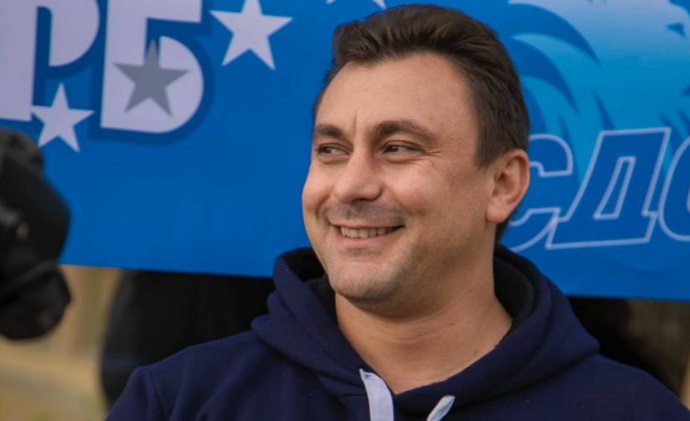 Какво става в ГЕРБ Перник Ще се кандидатира ли Емил Костадинов за депутат и връща ли се