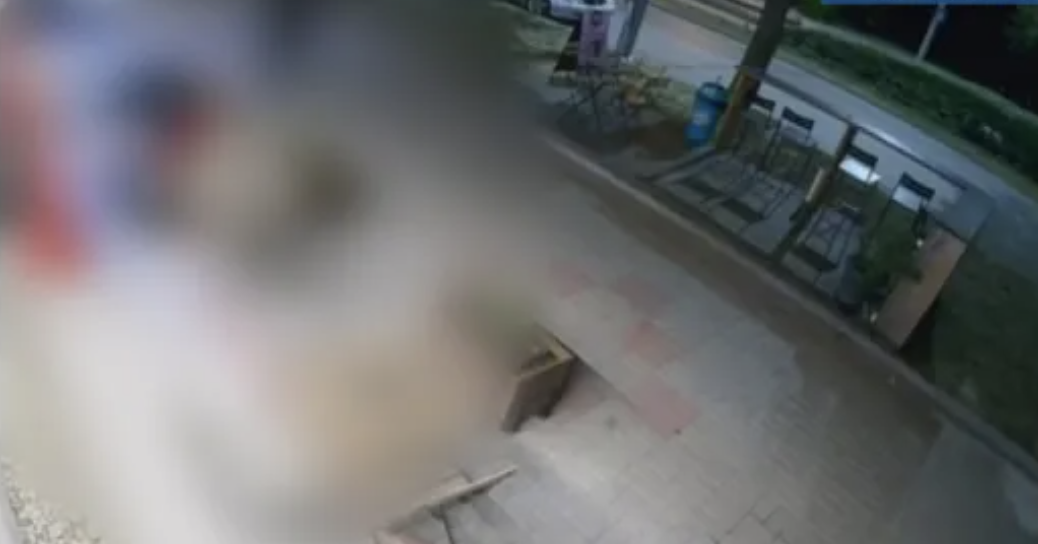 Оставиха в ареста обвиненият младеж в убийство на жена пред нонстоп в Перник